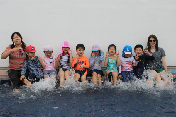 July ft. Family – explore